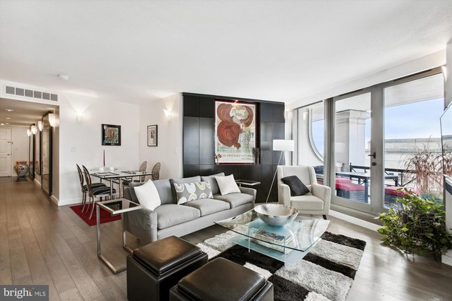 Residences at Market Square in Washington, DC Penthouse and Luxury ...