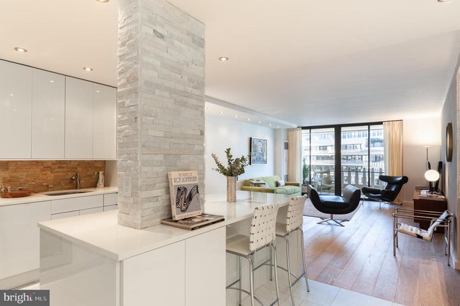 Information about The Watergate Condos For Sale and River Views in ...