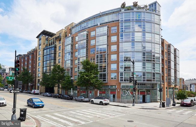 Flats and Warehouses at Union Row in Washington, DC Offer Spectacular ...