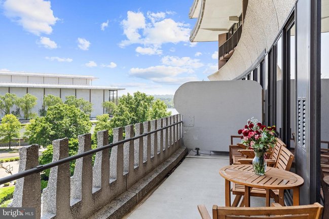 Information about The Watergate Condos For Sale and River Views in ...