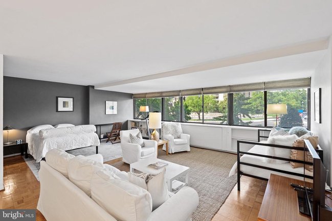 Information about The Watergate Condos For Sale and River Views in ...