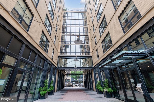 Flats and Warehouses at Union Row in Washington, DC Offer Spectacular ...